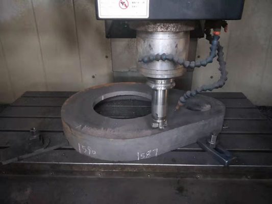 Spur gear slew drive housing select nodular cast iron QT450-10 - Unique ...